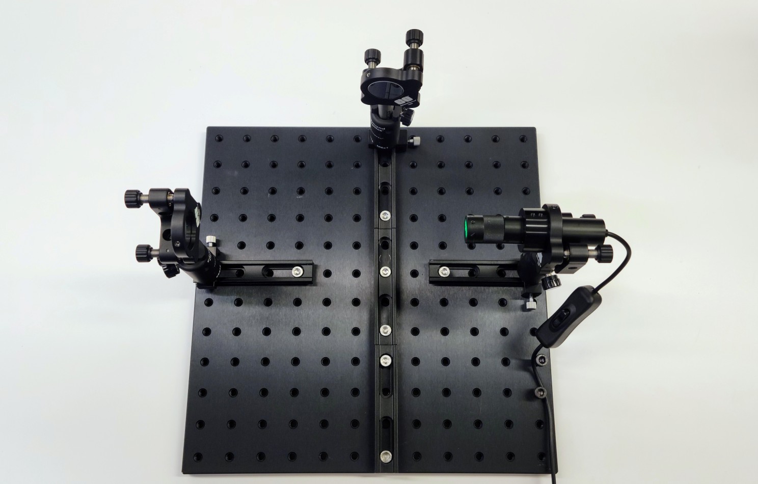 Michelson Interferometer Lab Setup: Assembly and Alignment Guide